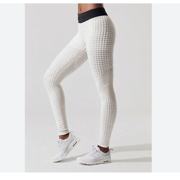 Nike | Pants & Jumpsuits | Nike Pro Hyperwarm Training Tights M | Poshmark